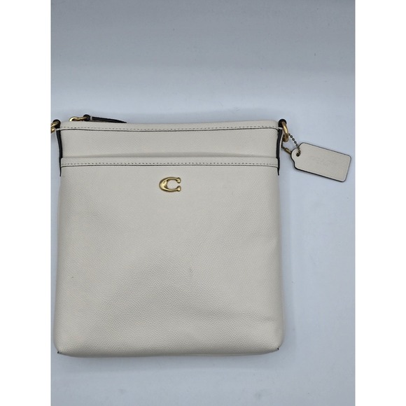 Coach | Bags | Coach Kitt Crossgrain Leather Messenger Crossbody Bag ...